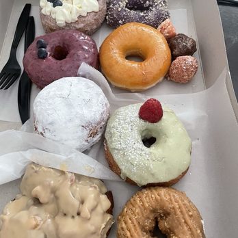 THE LOCAL DONUT - Updated October 2025 - 1007 Photos & 730 Reviews ...