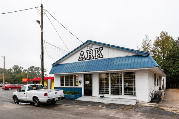 THE ARK FITNESS - Updated December 2025 - 17 Photos - 22 NE 11th St ...