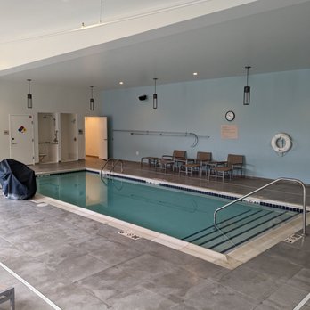 ELEMENT WEST DES MOINES - Updated August 2025 - 188 Photos & 50 Reviews ...