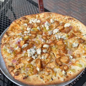 BLUE MOON PIZZA - Updated November 2025 - 238 Photos & 370 Reviews ...