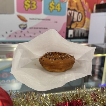 VEGAS DONUTS - Updated October 2025 - 62 Photos & 17 Reviews - 4003 ...