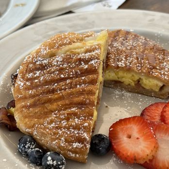 ROOSTERS COFFEEHOUSE - Updated July 2024 - 105 Photos & 38 Reviews ...