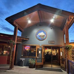 MOOSE’S TOOTH - Updated July 2025 - 2810 Photos & 3677 Reviews - 3300 ...