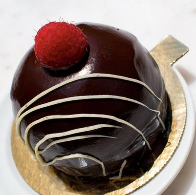 RENAISSANCE PÂTISSERIE - 284 Photos & 198 Reviews - 6401 Carnegie Blvd ...