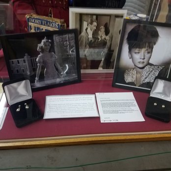 IT’S A WONDERFUL LIFE MUSEUM - Updated December 2025 - 46 Photos & 16 ...