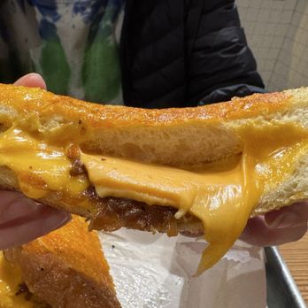 MELT SHOP - Updated October 2025 - 914 Photos & 729 Reviews - 135 W ...