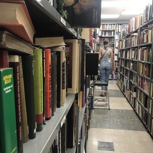 BRATTLE BOOK SHOP - 131 Photos & 131 Reviews - Bookstores - 9 West St ...