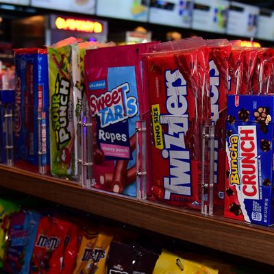 REGAL EDWARDS ALHAMBRA RENAISSANCE - Updated October 2025 - 597 Photos ...