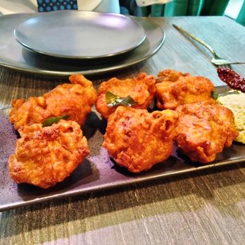 FOUR MONKEYS - Updated June 2024 - 164 Photos & 81 Reviews - 83 Summit ...