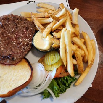 STONEHOUSE RESTAURANT - Updated December 2025 - 56 Photos & 17 Reviews ...