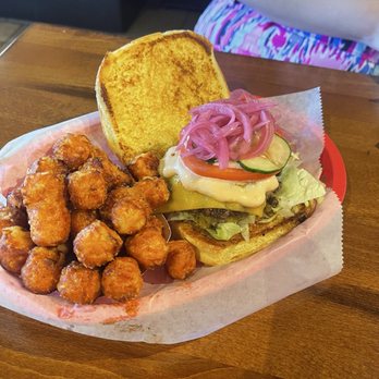 PARADISE VALLEY BURGER - Updated October 2025 - 212 Photos & 175 ...