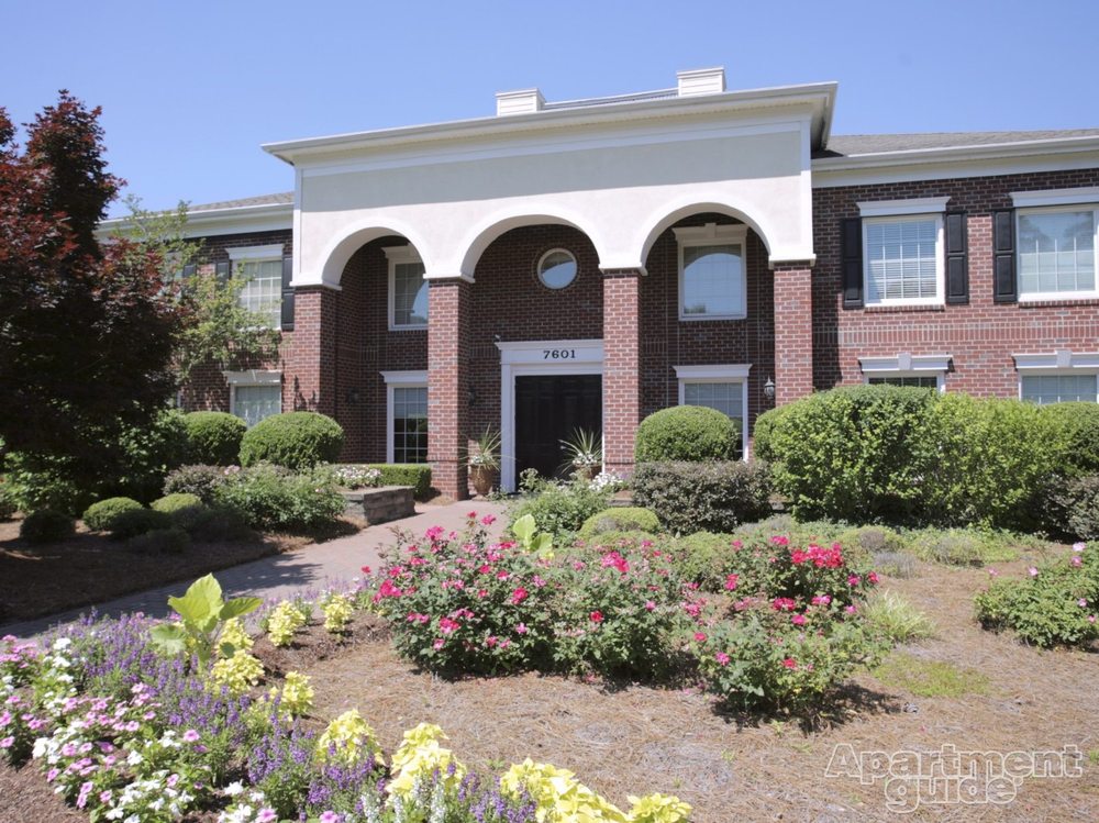 WATERFORD SQUARE APARTMENTS - Updated January 2025 - 26 Photos & 40 ...