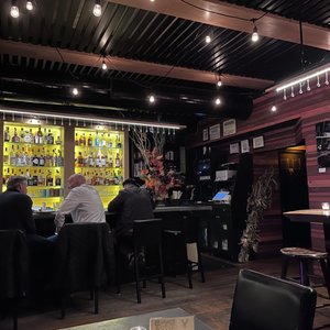 CEDAR LOCAL - 231 Photos & 163 Reviews - 25 Cedar St, New York, NY ...