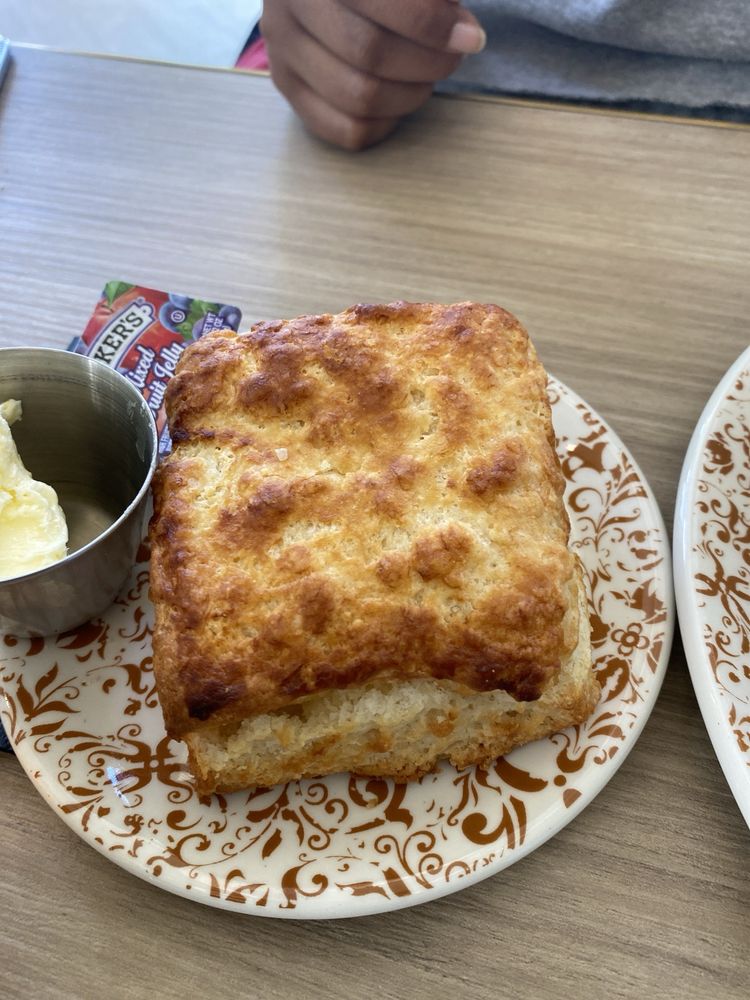 DAWN AM EATERY - Updated May 2024 - 74 Photos & 41 Reviews - 1642 E ...