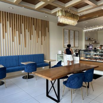 WORLD TRAVELER COFFEE ROASTERS - Updated December 2025 - 101 Photos ...