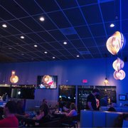 SKYFIN ASIAN BISTRO - 199 Photos & 87 Reviews - Sushi Bars - 8221 ...