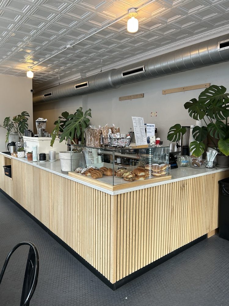 REANIMATOR COFFEE - Updated December 2025 - 35 Photos & 34 Reviews ...