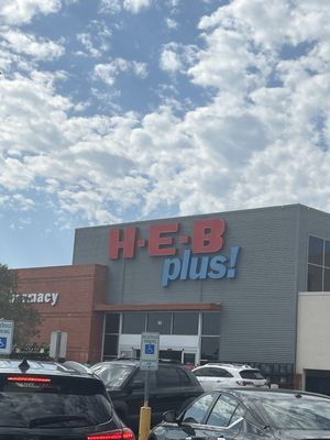 HEB PLUS - Updated October 2025 - 162 Photos & 129 Reviews - 165 NW ...
