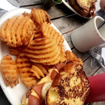 THE COMMITTED PIG - 935 Photos & 1206 Reviews - 28 W Park Pl ...