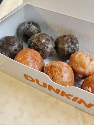 DUNKIN’ - Updated November 2025 - 24 Photos & 20 Reviews - 711 Imperial ...