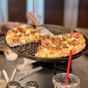 BARRO’S PIZZA - Updated July 2025 - 26 Photos & 50 Reviews - 16350 N ...