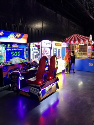 GENERATIONS ADVENTUREPLEX - 15 Photos - Laser Tag - 1018 W Edison Rd ...