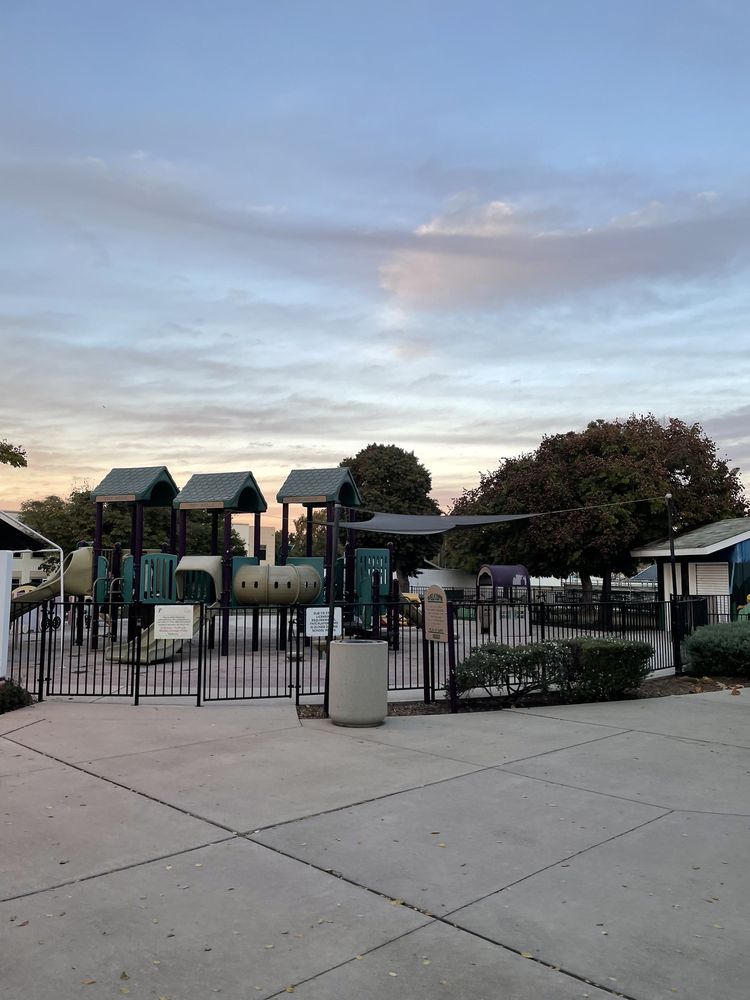 TOBY WELLS YMCA - Updated December 2025 - 57 Photos & 171 Reviews - 5105 Overland Ave, San Diego ...