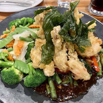 SAAO THAI & SUSHI - Updated October 2024 - 101 Photos & 64 Reviews ...