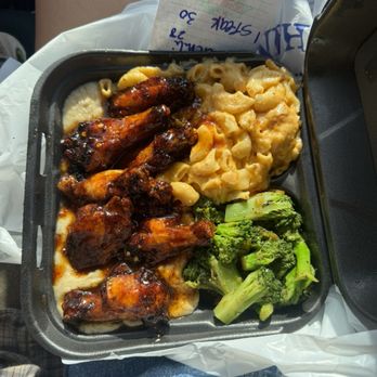 TEV’S KITCHEN - Updated June 2024 - 18 Photos & 26 Reviews - 1905 W ...