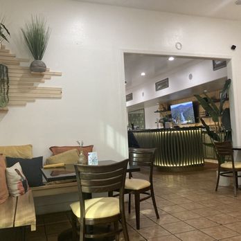 MANGO HAUS - Updated May 2024 - 398 Photos & 226 Reviews - 700 Truxtun Ave, Bakersfield ...