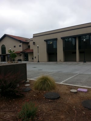 GILROY LIBRARY - Updated July 2025 - 10 Photos & 38 Reviews - 350 W 6th ...