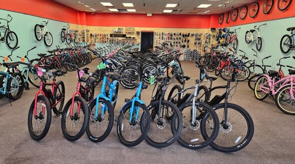 CYCLE SPECTRUM BICYCLES - Updated December 2025 - 15 Photos - 991 E Eau ...