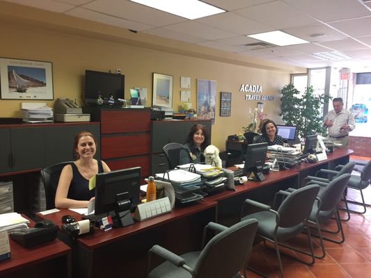 ACADIA TRAVEL AGENCY - Updated April 2025 - 850 College Street, Toronto ...