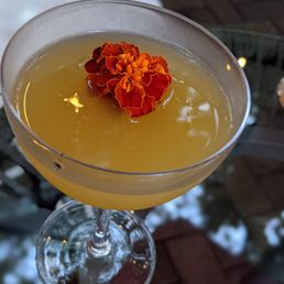 THE DANDY CROWN - Updated December 2024 - 121 Photos & 76 Reviews - 694 ...