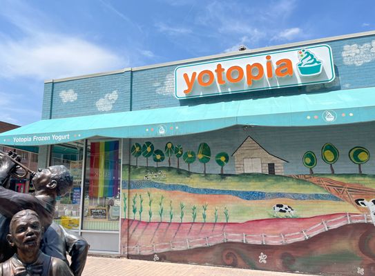 YOTOPIA IOWA CITY’S ORIGINAL FROYO - Updated June 2025 - 63 Photos & 96 ...