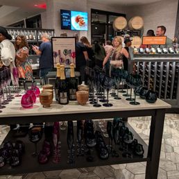 COOPER’S HAWK WINERY & RESTAURANT - Updated January 2026 - 570 Photos ...