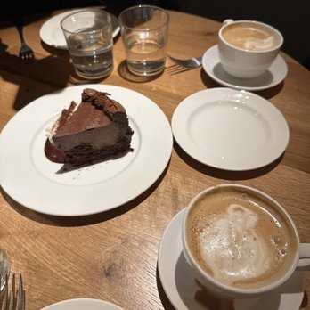 BEATRIX MARKET - Updated January 2026 - 67 Photos & 72 Reviews - 155 N ...