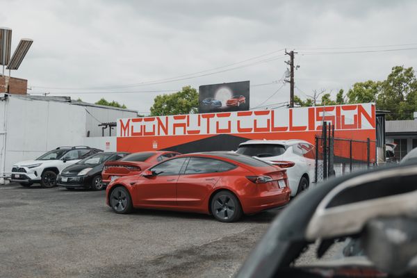 MOON AUTO COLLISION - Updated July 2025 - 53 Photos & 10 Reviews - 245 ...