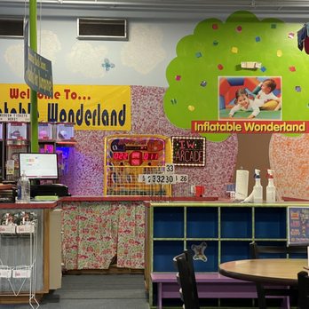 INFLATABLE WONDERLAND - Updated March 2025 - 117 Photos & 88 Reviews ...