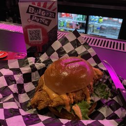 BURGER PUNK - Updated April 2025 - 217 Photos & 196 Reviews - 3012 N ...