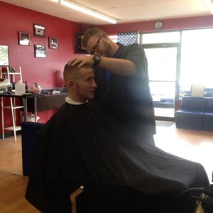 READING SQUARE BARBER SHOP - Barbers - 11 Pleasant St, Reading, MA ...