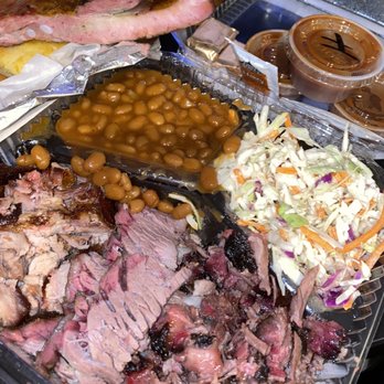 ROAD RUNNER BARBEQUE - Updated September 2025 - 84 Photos & 171 Reviews - 5205 SE Foster Rd ...