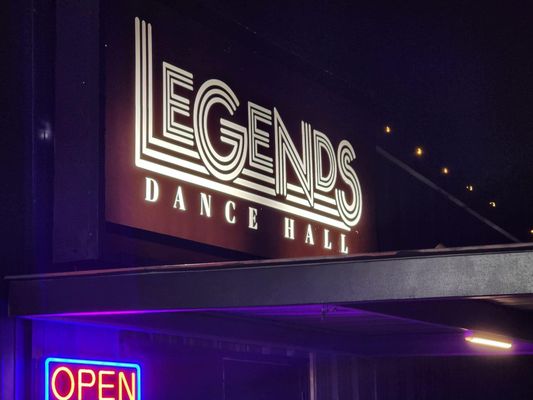 LEGENDS DANCE HALL - Updated October 2025 - 5480 S I-35 Frontage Rd ...