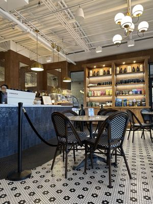 FORUM COFFEE - Updated October 2025 - 74 Photos & 32 Reviews - 34 ...