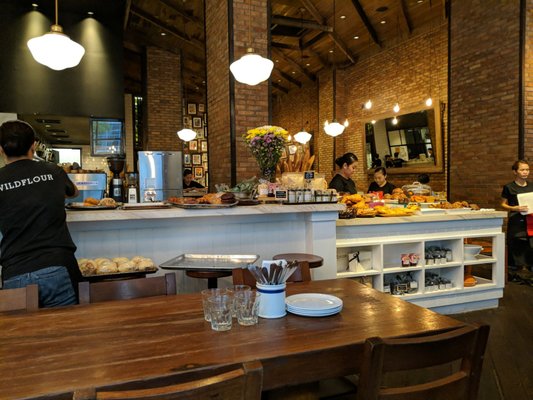 WILDFLOUR CAFE + BAKERY - 215 Photos & 37 Reviews - G/f Frabelle ...