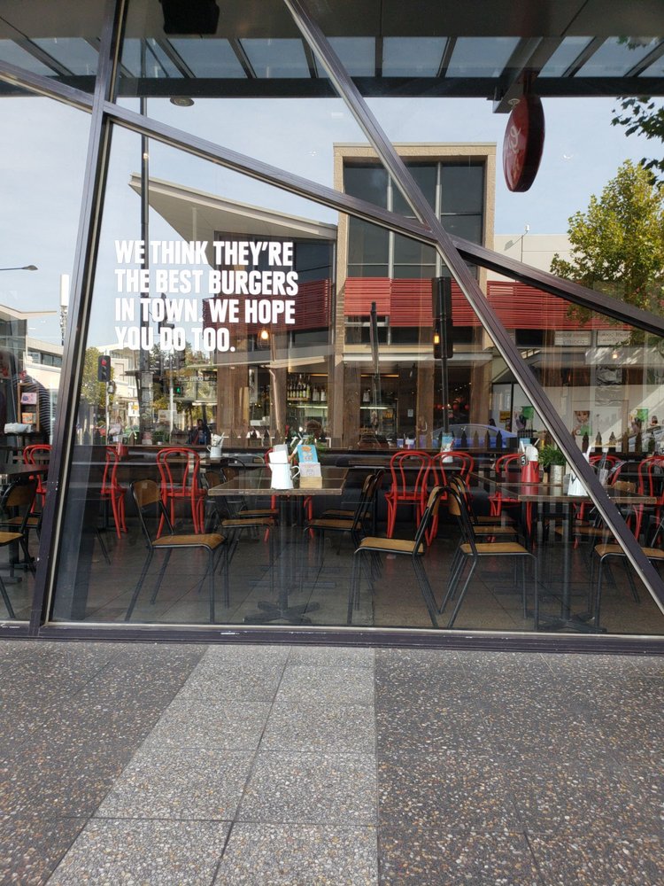 GRILL’D - Burgers - Murnong St, Point Cook Victoria, Australia ...