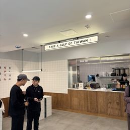 GULP - Updated December 2025 - 143 Photos & 73 Reviews - 110 1st St ...