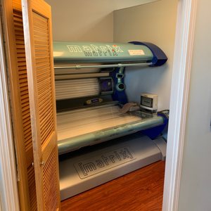 AUSTRALIAN TAN - Updated October 2024 - 124 Reviews - 769 E El Camino ...