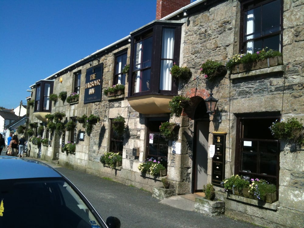 HARBOUR INN - Updated September 2024 - Commercial Road, Helston ...