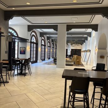 DOUBLETREE BY HILTON HOTEL AUSTIN - Updated September 2024 - 287 Photos ...